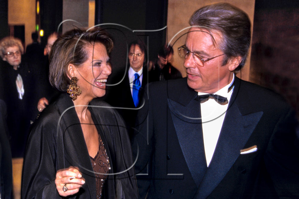 Prix Rudolphe Valentino, Claudia Cardinale et Alain Delon.